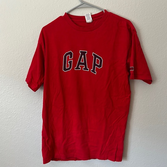 GAP | Tops | Vintage Gap Red Logo Graphic Tee | Poshmark